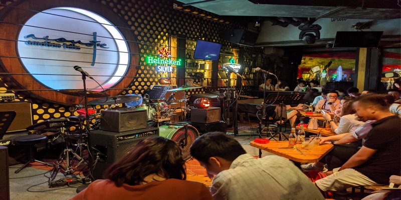 Top Quán 08 Bar Acoustic Giúp Bạn Phiêu Cùng Âm Nhạc